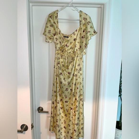 Zara | Dresses | Zara Flower Pattern Dress | Poshmark